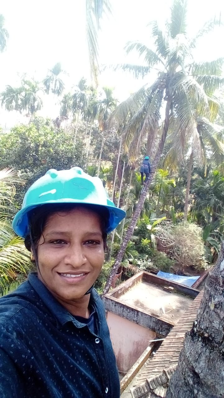 The two Kerala women carving success in life, climbing coconut trees